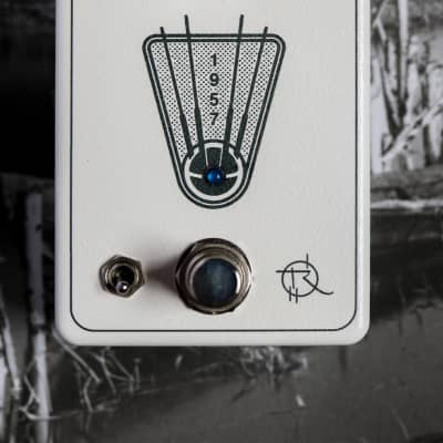 Sputnik Boss with DEMO CE-1 Preamp Frusciante RHCP | Reverb Canada