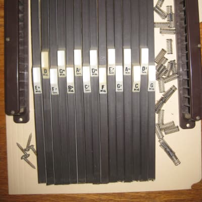 Chromaharp Autoharp 15 Chord Bars and Holders Complete | Reverb