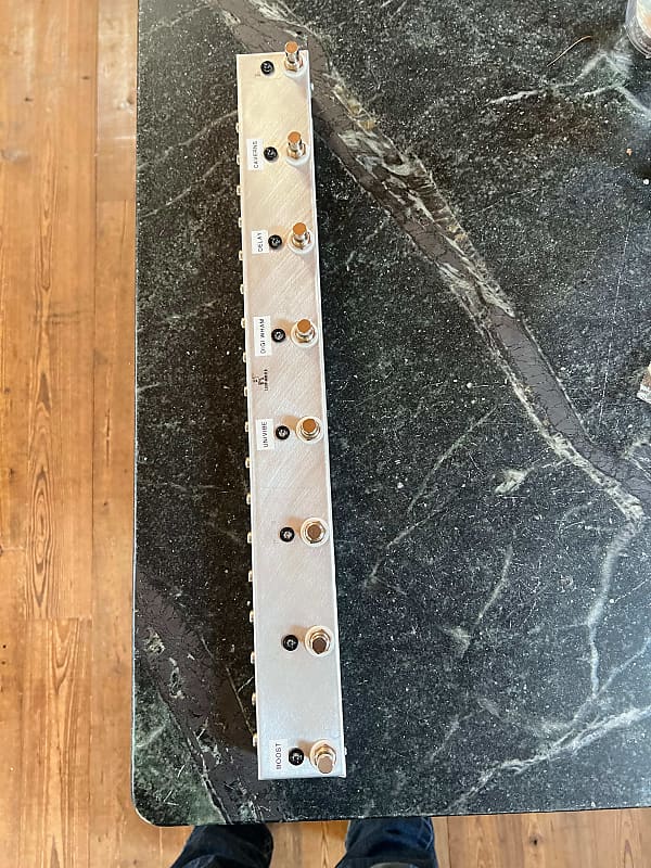 Loopmasters Loop Master 8 Brushed Aluminum | Reverb