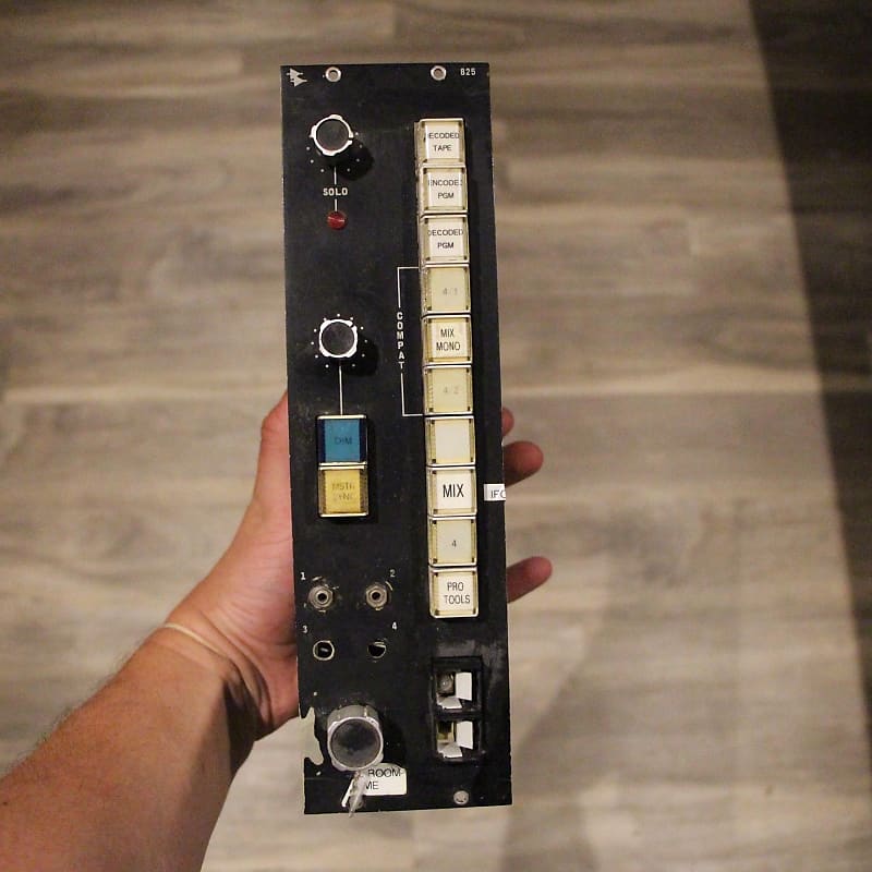 API 825 Center Section Console Module 3232 3288 2488 2520 | Reverb UK