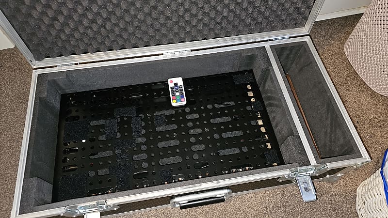 Peak Pedalboard "BIRLINN" with Professional Flightcase | Reverb UK