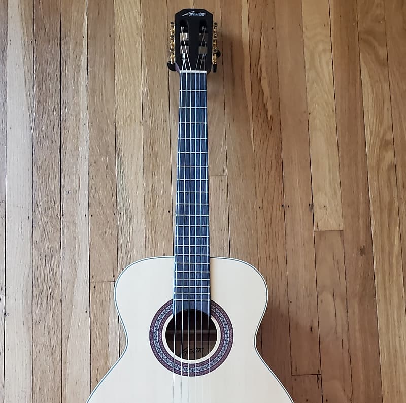 Austin AC334N Classical 3/4 size with tuner | Reverb