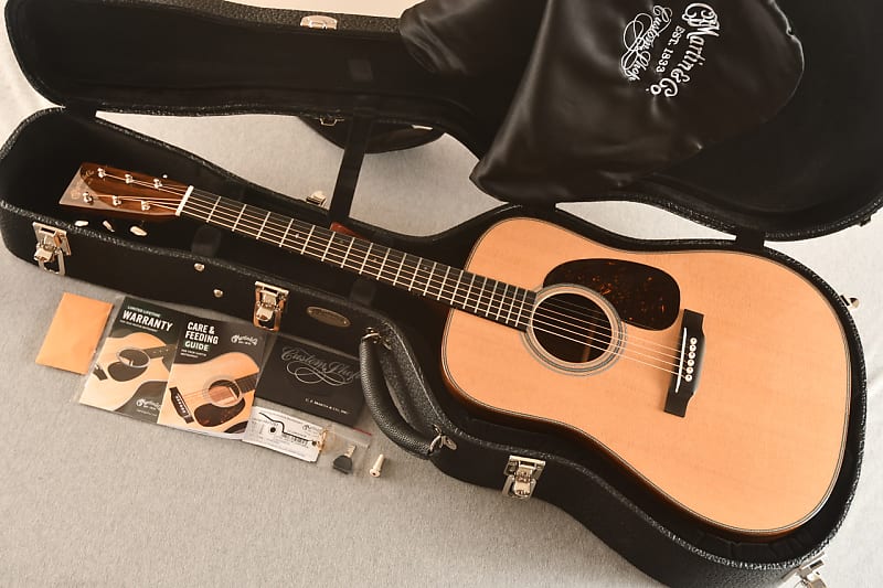 Martin Custom Shop HD-28 VTS Sitka Koa Binding Hide Glue Thin | Reverb