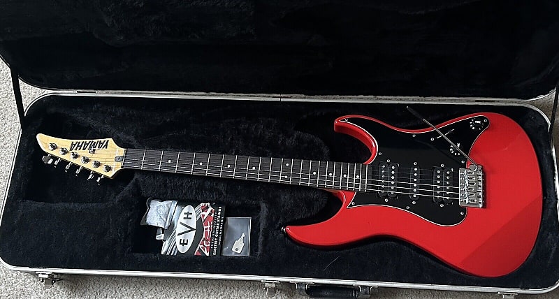 Beautiful Yamaha RGZ121P 1991 - Vivid Red With Hard Shell | Reverb