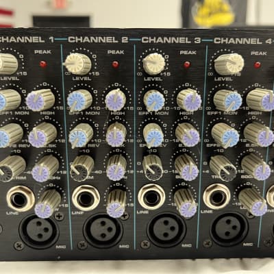 Samson 8 Channel Powered Mixer, S83 | Reverb