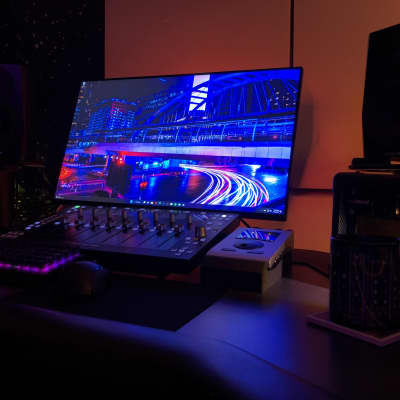 Argosy Console Halo G Studio Workstation Desk | Reverb