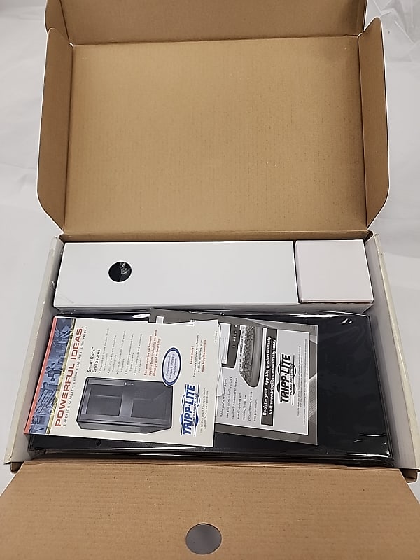 Trip-Lite B042-008, 8-Port Rackmount USB / PS2 KVM Switch w/ | Reverb