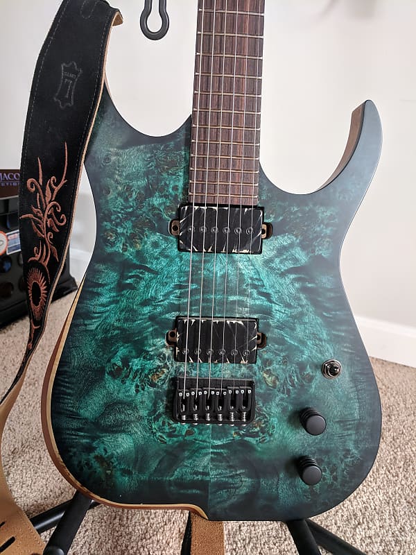 Skervesen Raptor 6 Dragon Green w/ Viper Headstock, | Reverb