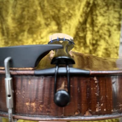 Amati 4/4 Violin with Carved Scroll | Reverb