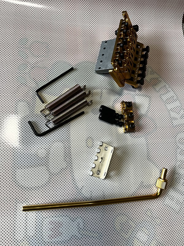 Peavey Satin Gold Tremolo Bridge - Full Kit Gold Arm PEAVEY | Reverb
