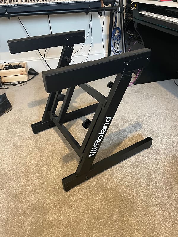Roland KS-11Z Z-Style Keyboard Stand | Reverb UK