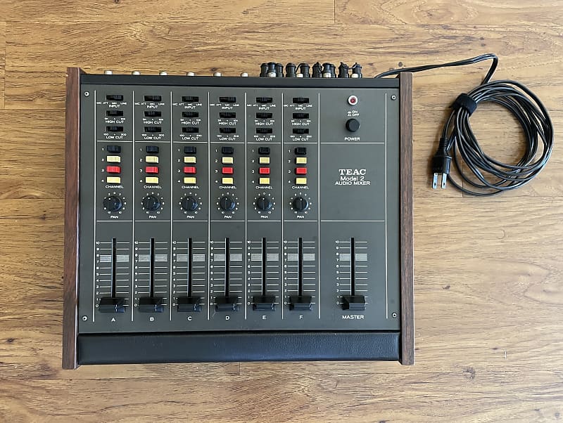 1976 TEAC Model 2- warm, clean sound, a joy to look at, a | Reverb