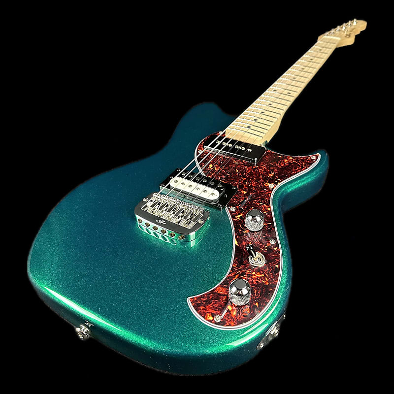 G&L USA Fallout MP Emerald Green Metallic w/case | Reverb