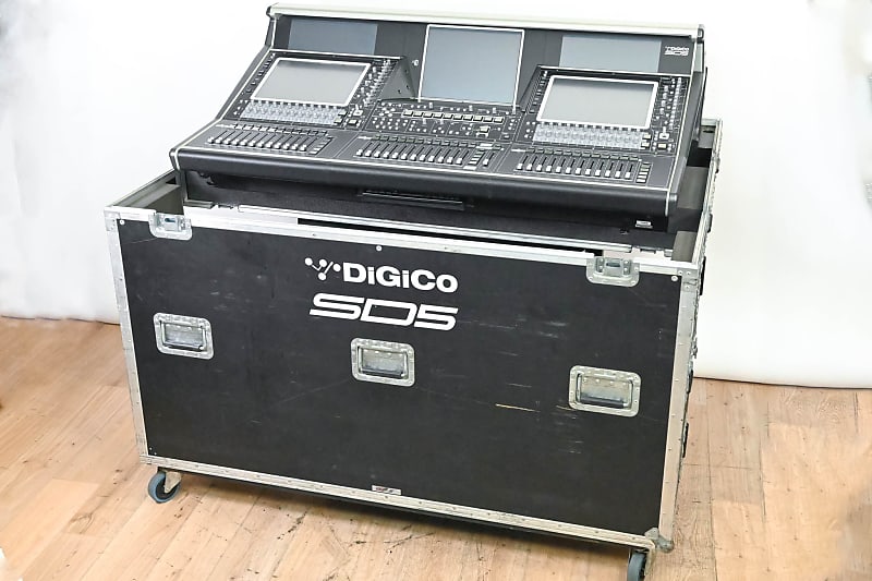 DiGiCo SD5 Digital Mixing Console with Road Case CG01GCX *ASK | Reverb