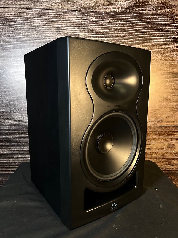 KALI AUDIO LP8 Studio Monitor(Pair) (Phoenix, AZ) | Reverb