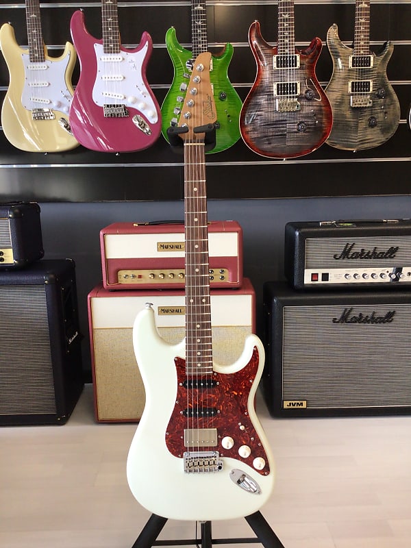 Suhr Suhr Classic S Custom Limited Edition RW | Reverb Deutschland