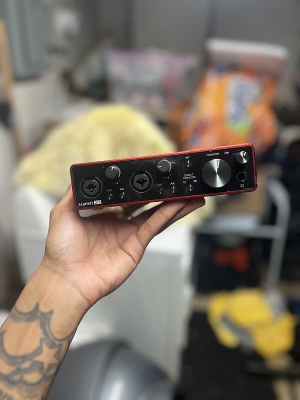 Focusrite Scarlett 2i2 | Reverb