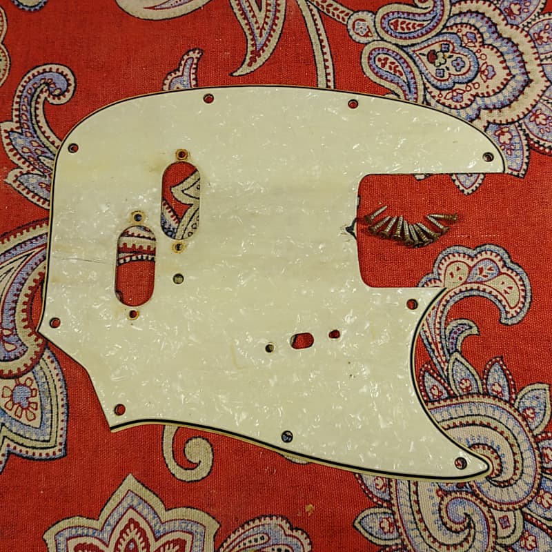 VINTAGE 1967 FENDER MUSTANG BASS PEARL PICKGUARD w/ SCREWS | Reverb