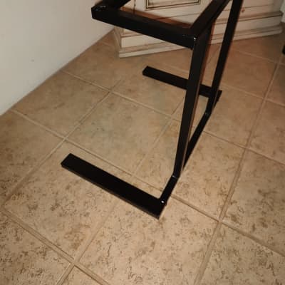 Deluxe Reverb Amp Stand | Reverb