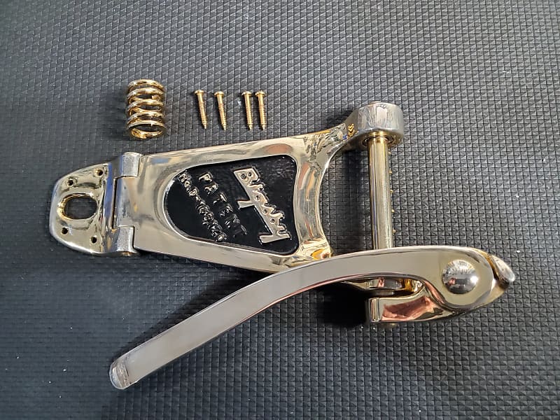 Bigsby B3 (USA) Vibrato Tailpiece 2010s - Gold | Reverb