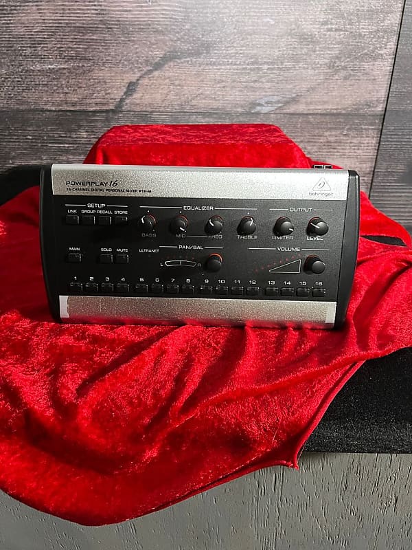 Behringer Powerplay P16M Headphone Amplifier (Lombard, IL) | Reverb