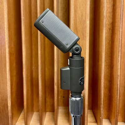 Shure SM33 Vintage 1960s Ribbon Microphone | Reverb