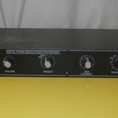 Peavey MIDIBass Midi Bass white with case and rack modules | Reverb