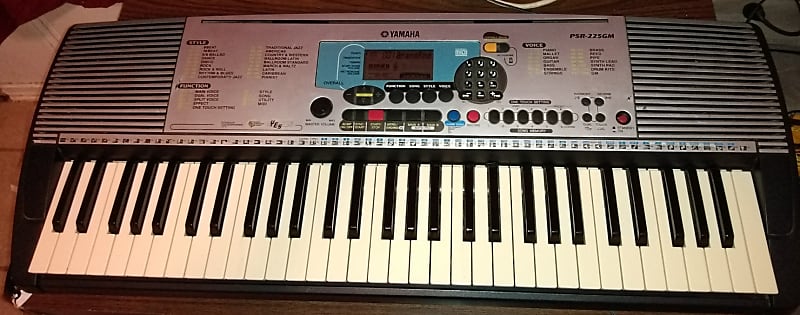 Yamaha PSR-225GM Workstation Keyboard Piano Synth MIDI 61 | Reverb