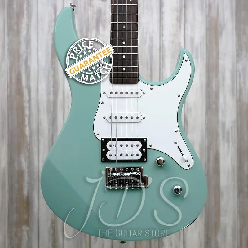 Yamaha Pacifica 112V Sonic Blue | Reverb