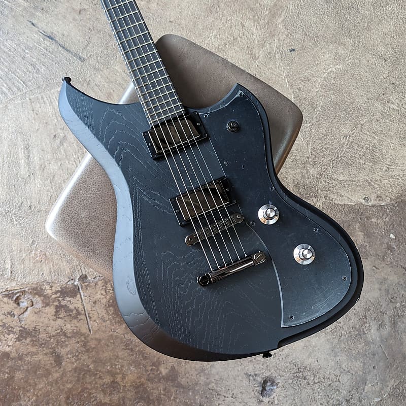 Dunable Guitars Yeti Baritone USA, Swamp Ash Matte Black | Reverb