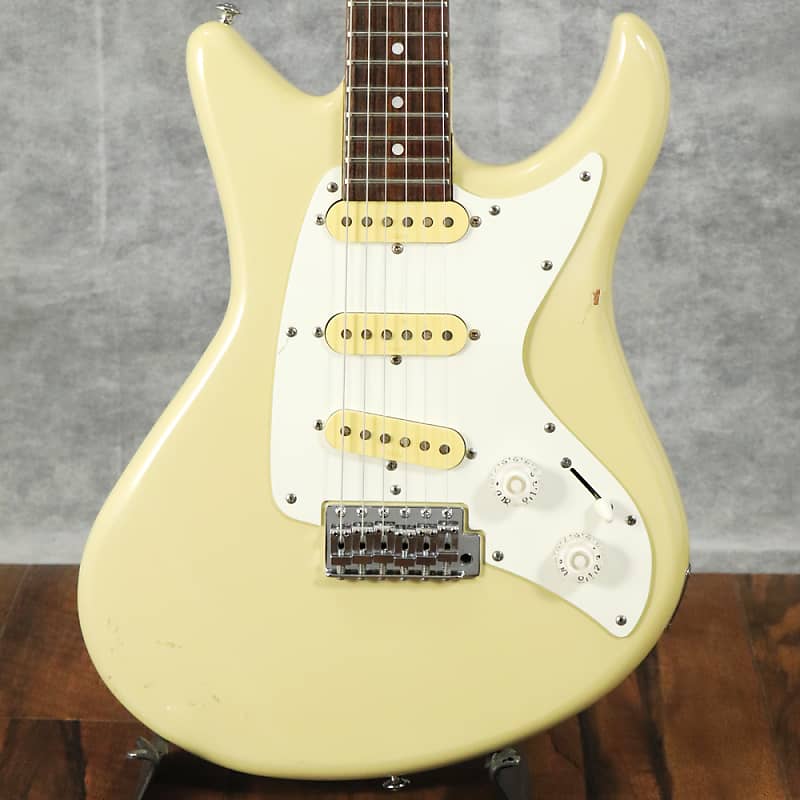 YAMAHA 1982 SS-300 Silent Ivory (11/20) | Reverb