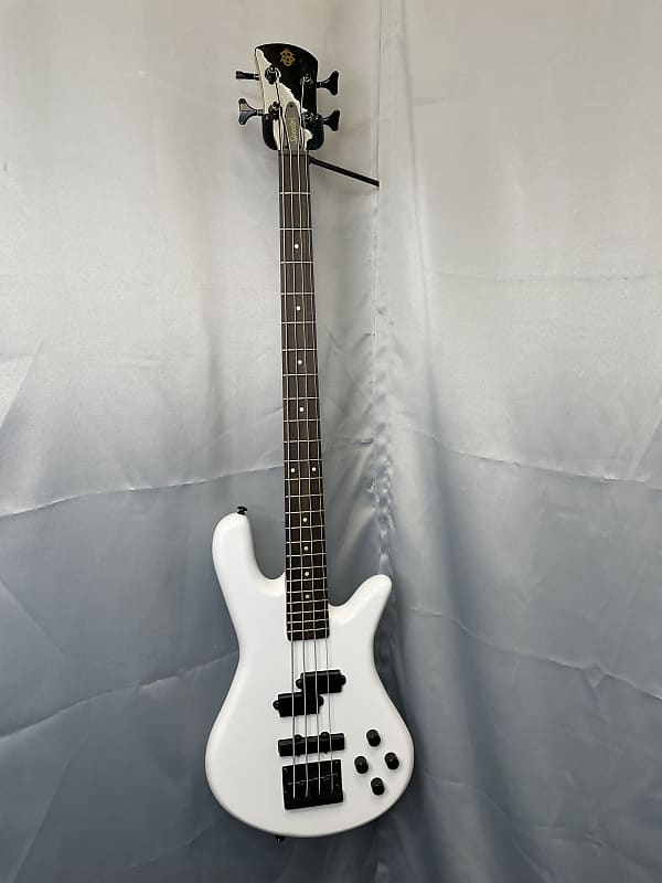 Spector Performer 4 - White | Reverb