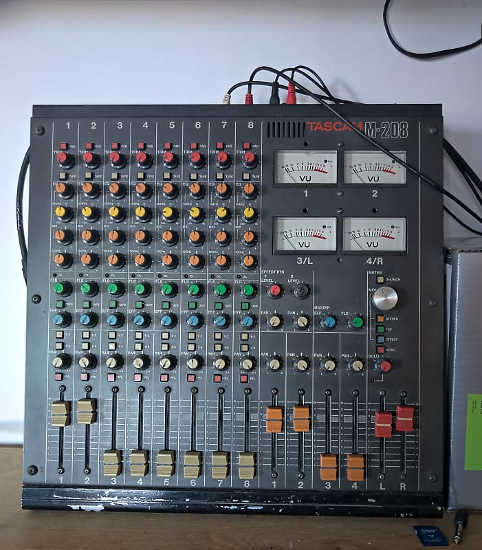 TASCAM M-208 1991 - Black | Reverb