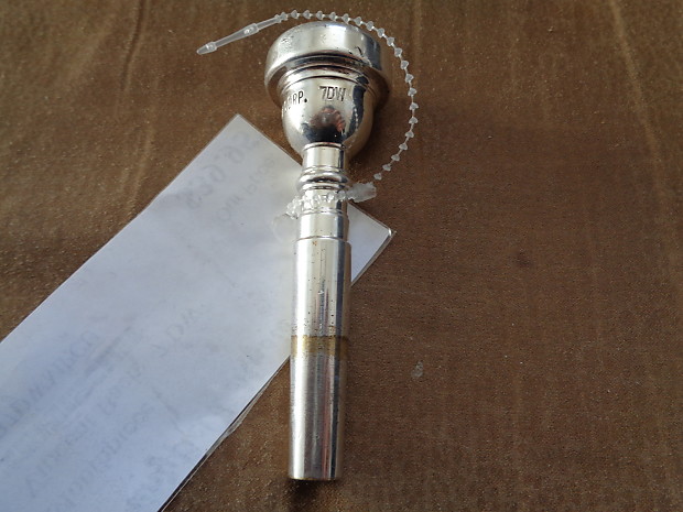 used Vincent Bach Corporation 7DW Bb trumpet mouthpiece | Reverb