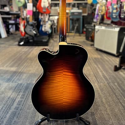 Triggs San Salvador Archtop 2002 Sunburst, w/Extra Pickguard, | Reverb