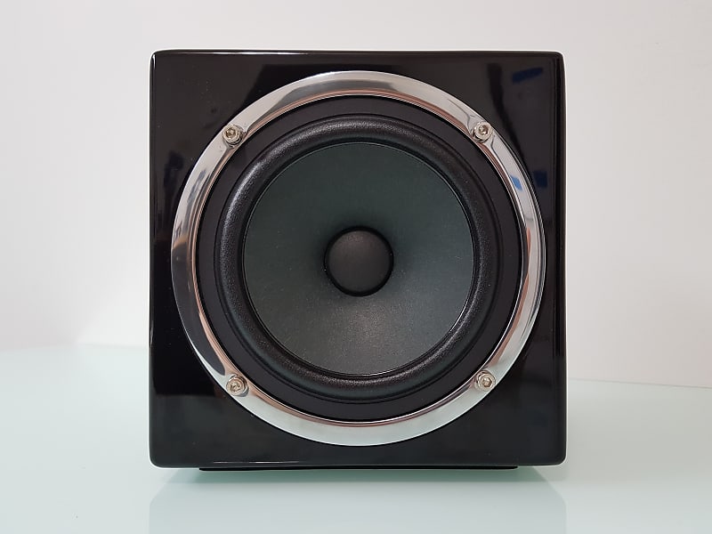 Avantone Pro - Mix Cube Passive - Black Gloss | Reverb