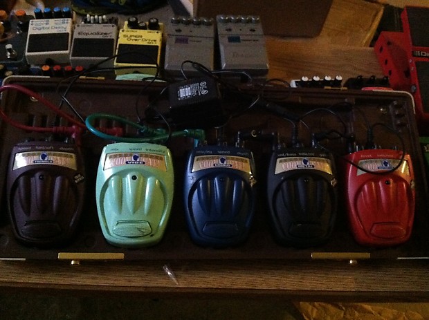 Danelectro Powered pedal board WITH 5 PEDALS!!!!! Free | Reverb