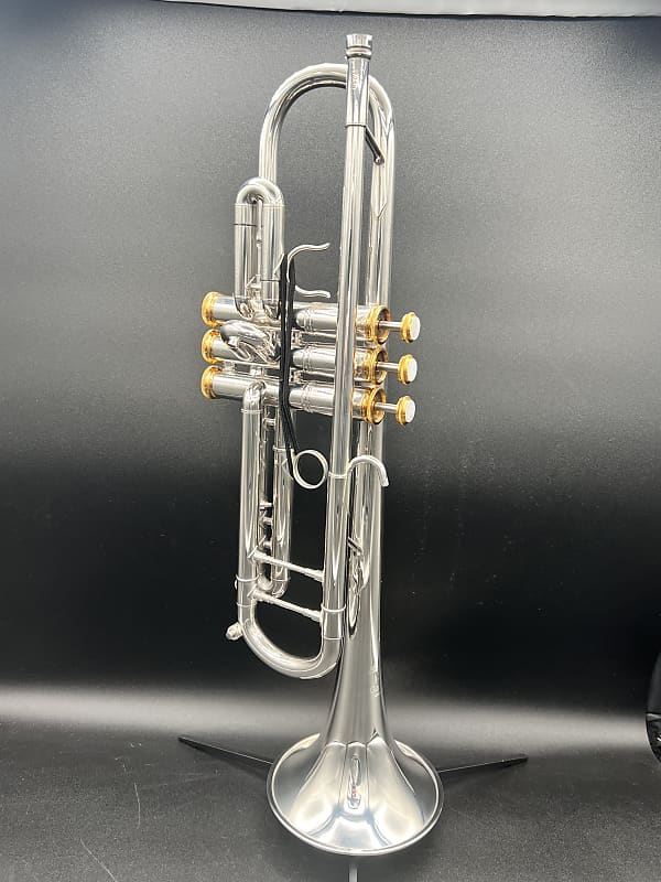 Getzen 3050 Custom Series Bb Trumpet – Factory Direct | Reverb