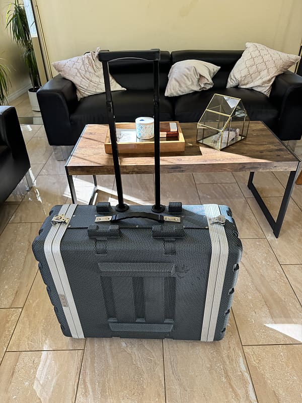 4U light portable Rack Space grey with wheels | Reverb