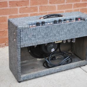 Supro Model 1624 Amplifier Vintage Circa '64 6973 Jimmy Page | Reverb