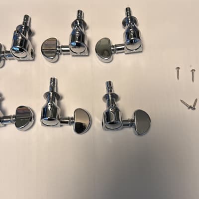 Grover 106 C . 3 on a side- large, self lock gears in Chrome | Reverb