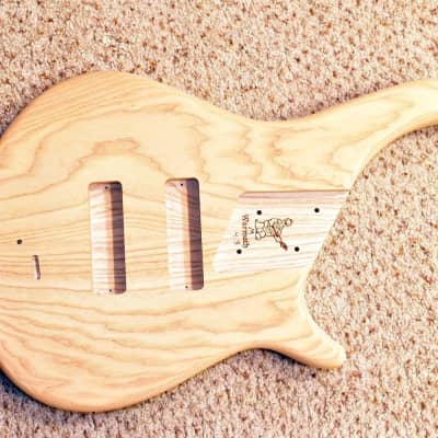 NEW! Warmoth Gecko 5 String Bass Body & Neck, Unfinished | Reverb