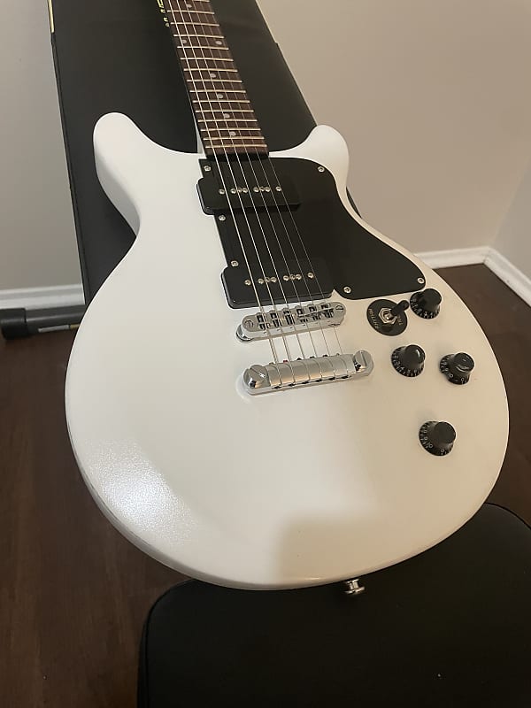 Firefly FFTC 2024 - light relic White refinish FREE SHIPPING | Reverb