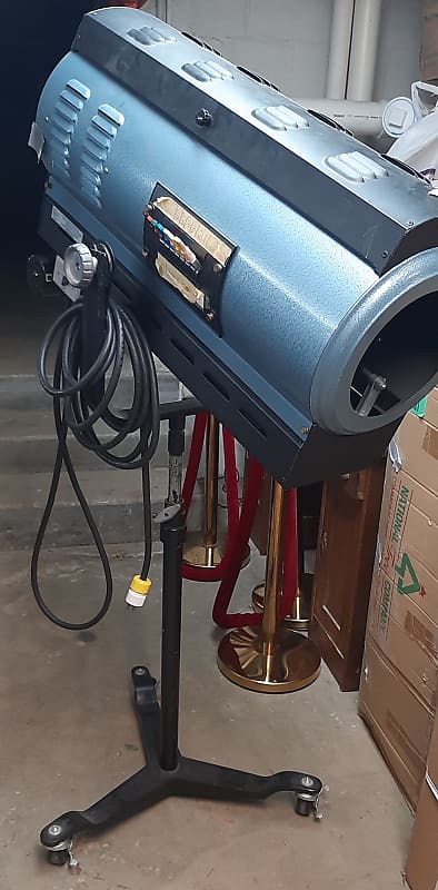 ALSPOT 1000 Watt Quartz Follow Spotlight | Reverb