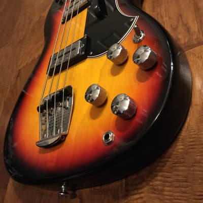 Vintage Univox Badazz Bass Guitar 1974 Sunburst with Original | Reverb