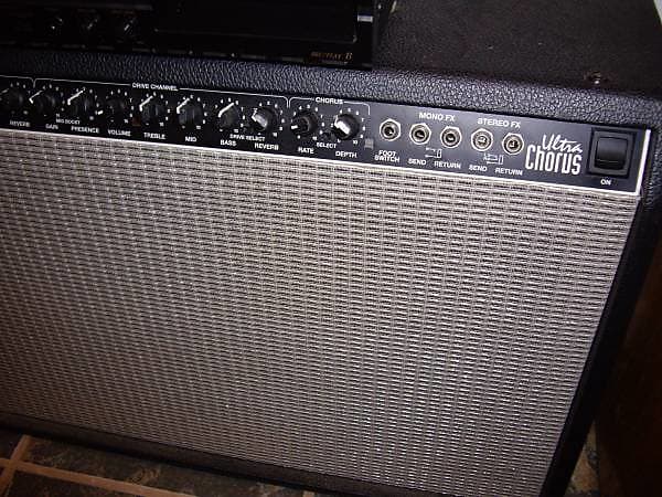 Fender Ultra Chorus Guitar Combo Amp Black/Gray | Reverb