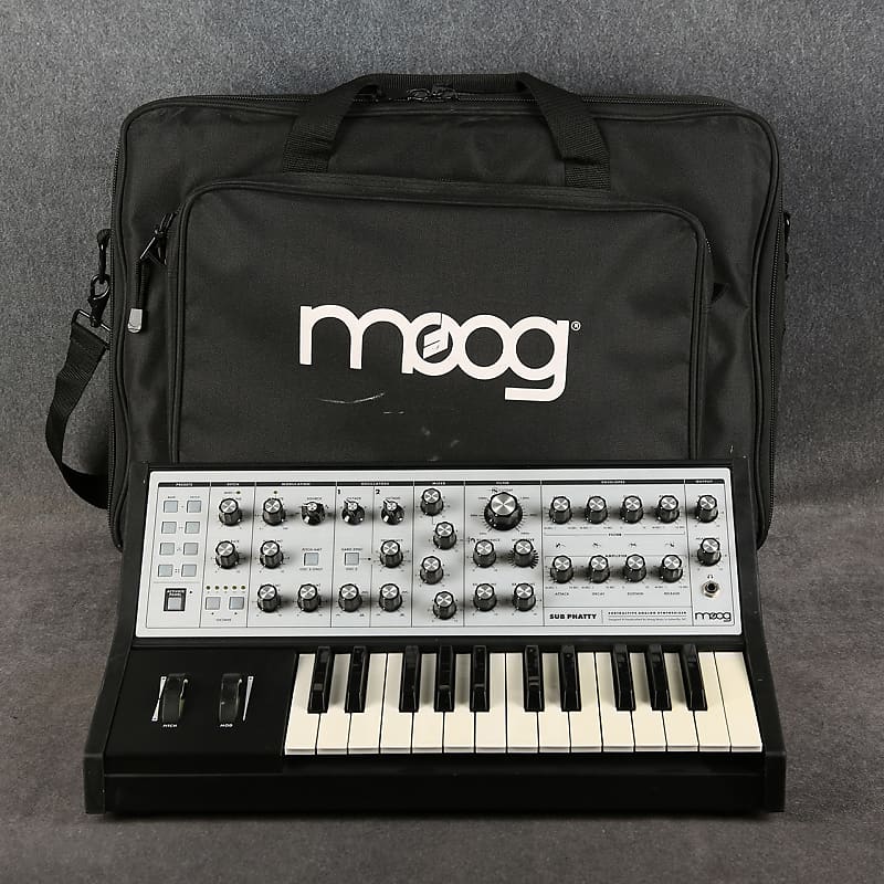 Moog Sub Phatty Analog Synthesizer - Gig Bag - 2nd Hand | Reverb