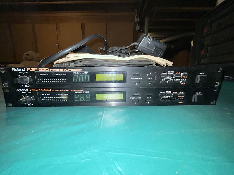 Roland RSP-550 Effects Processor | Reverb