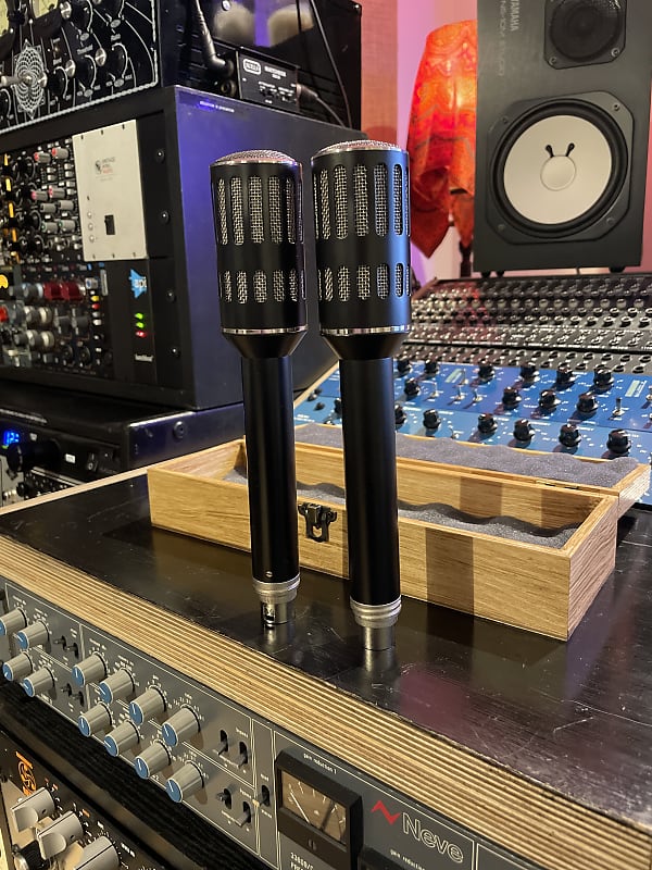 Pair of MINT vintage Neumann/Gefell Pm750’s (same as Neumann | Reverb