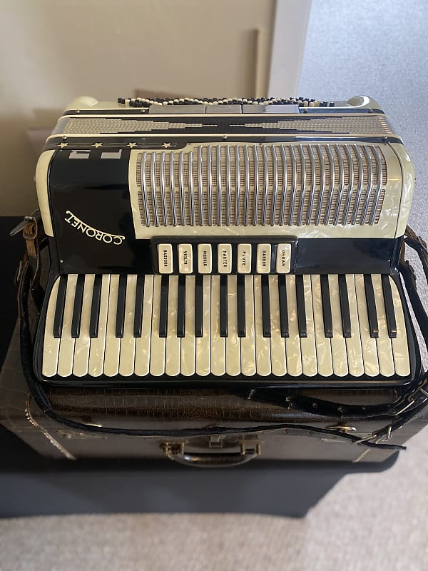 Coronet Italian Accordian with case | Reverb